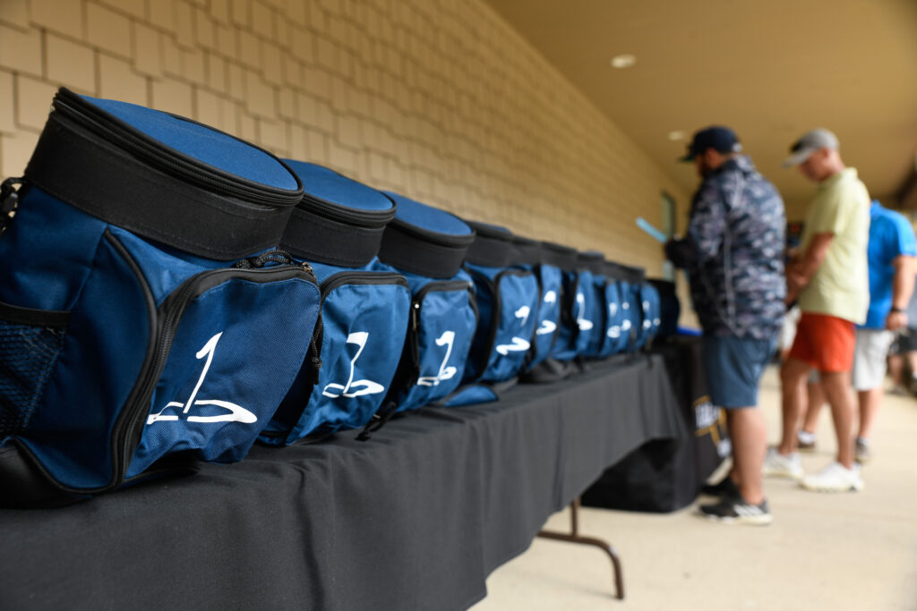 Drive for Distress Charity Golf Tournament - Distress Centre Calgary